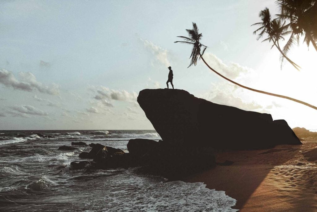 10 Awesome things to do in Unawatuna, Sri Lanka's backpacker beach town ...