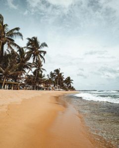 10 Awesome things to do in Unawatuna, Sri Lanka's backpacker beach town ...